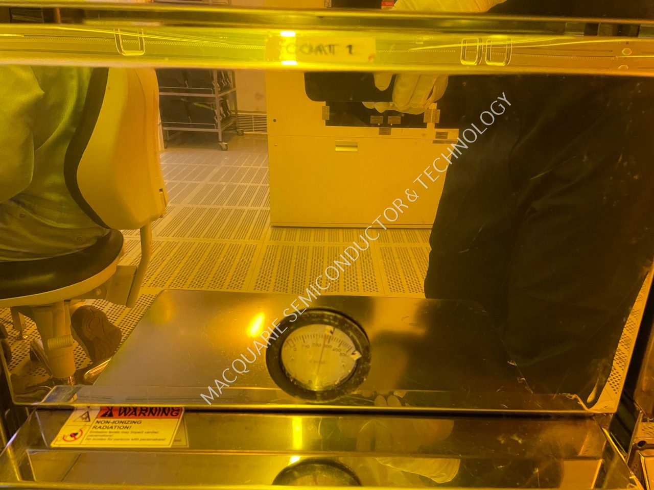 Resist Processing Equipment | Linear Wafer Tracks (Resist Coater ...