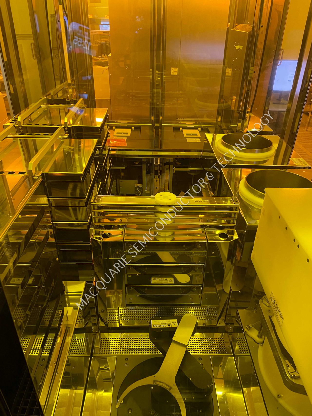 Resist Processing Equipment | Linear Wafer Tracks (Resist Coater ...