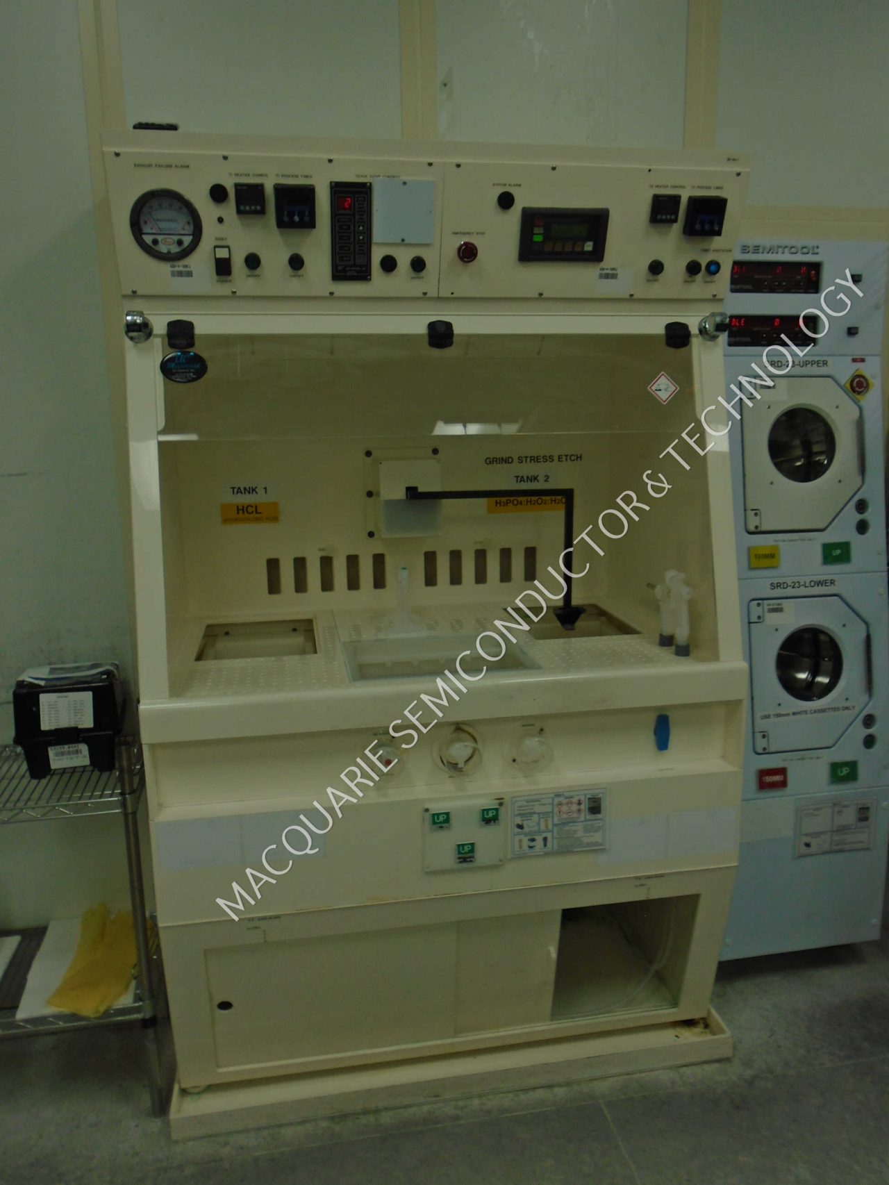 Support Equipment (Fab) | Fume Hood Workstation | Macquarie Group