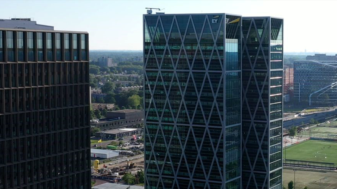 Supporting brown-to-green commercial office conversions in Europe ...
