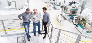 Managing large scale semiconductor projects | Macquarie Group