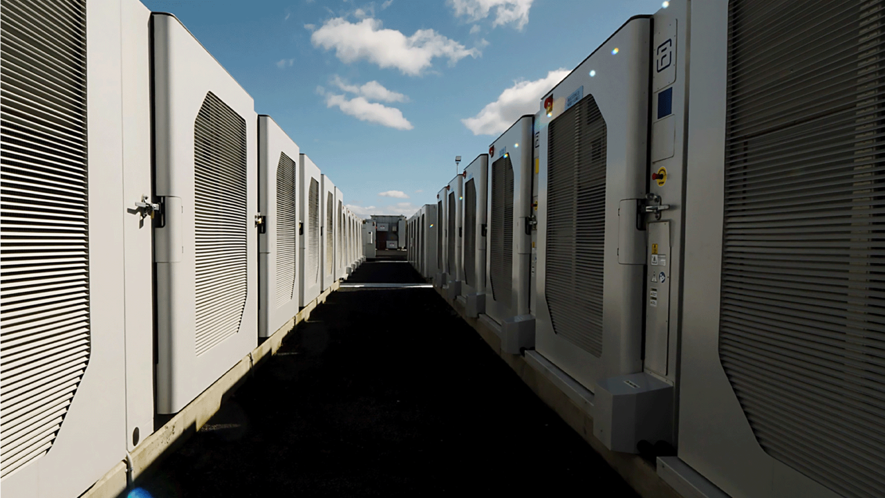 Accelerating the global deployment of energy storage solutions | Macquarie Group